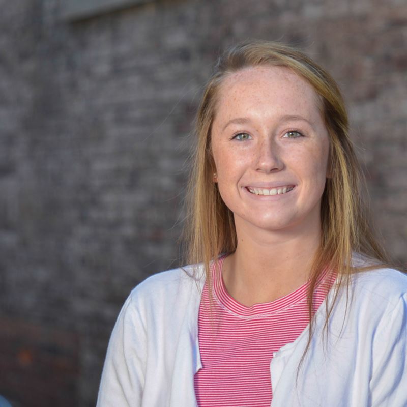 Emily Bailey's Instagram, Twitter & Facebook on IDCrawl